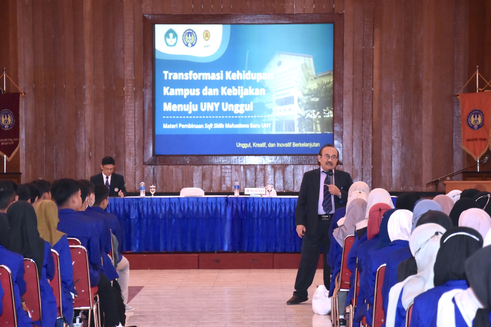 Soft Skills Sebagai Bekal Meraih Kesuksesan Mahasiswa Baru SNBP 2023 | Universitas Negeri Yogyakarta